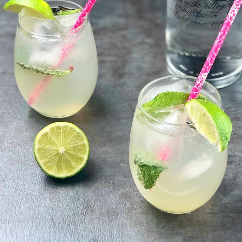 Keto Alcohol Recipes: 11+ Drinks to Relax on Friday Nights - Keto Savor