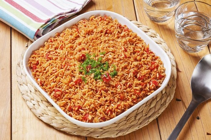 Mexican Rice vs. Spanish Rice: What Is The Difference? - HeAll