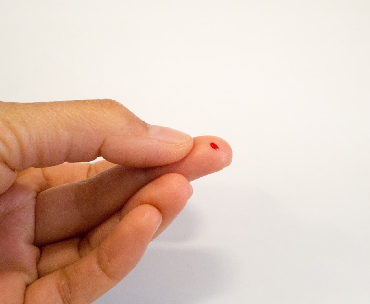 4 Hidden Dangers Of Needlestick Injuries - HeAll